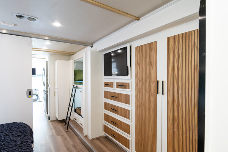 Locate RV Renovators, RV flippers, or RV design consultants