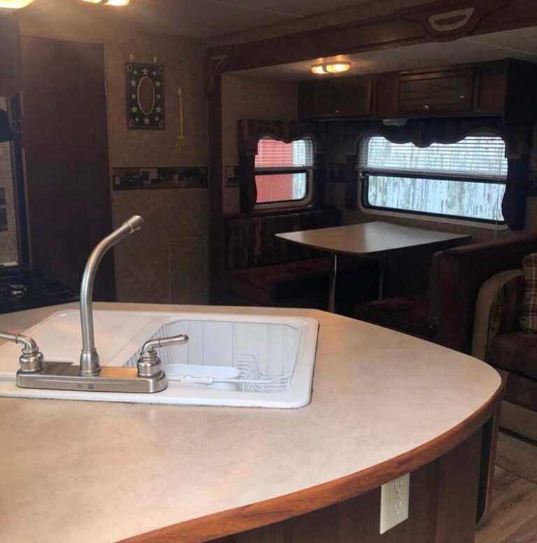 Coastal RV renovation by @wisco_flip