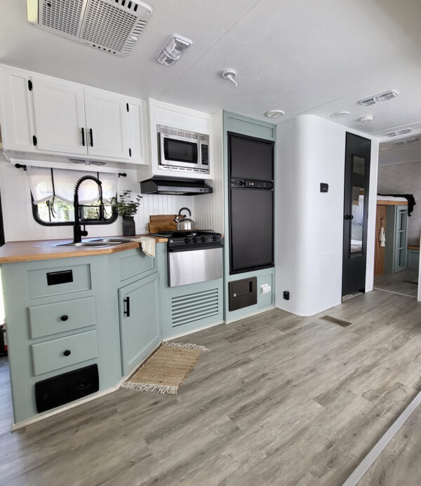 Keystone RV Renovation by @wayland_ventures