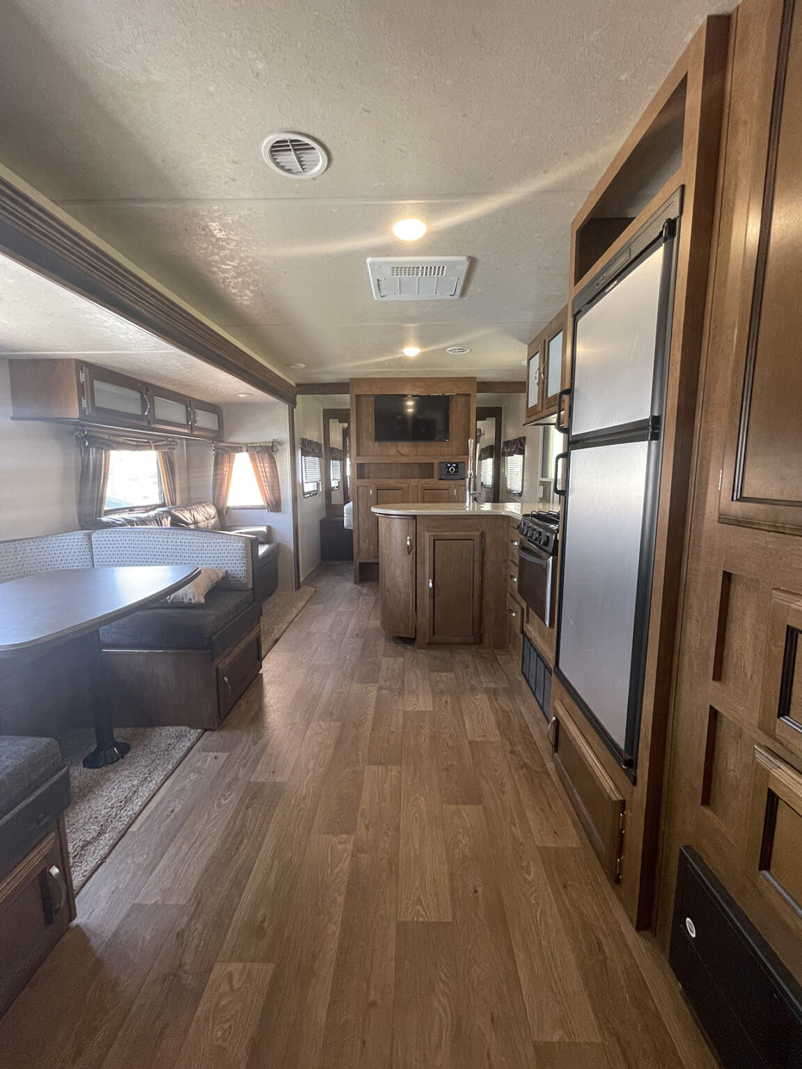 Modern Travel Trailer renovated by @rvingdogsandwine