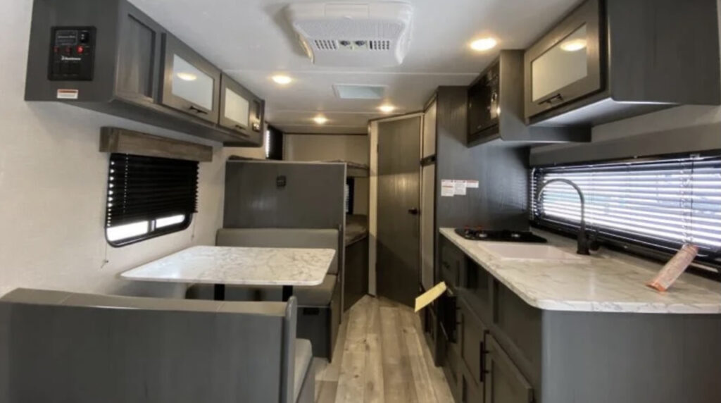 Aspen Trail Camper Makeover by @rad.ronda.rv